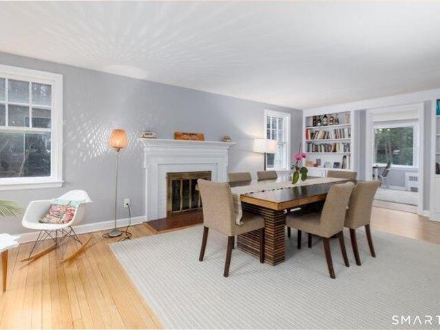 house with 3 bedroom, Hamden CT ES104852301
