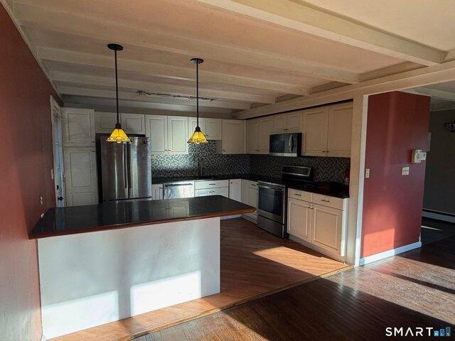 house with 3 bedroom, Hamden CT ES104113390