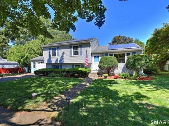 house with 3 bedroom, Hamden CT ES104299866