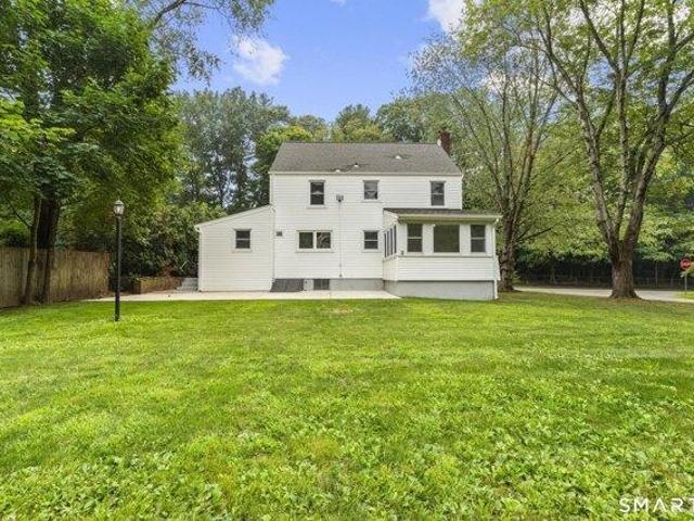 house with 3 bedroom, Hamden CT ES105127437