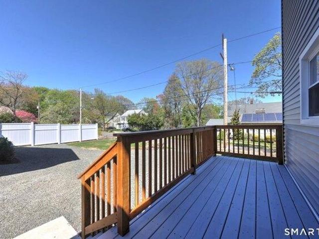 house with 3 bedroom, Hamden CT ES105232368