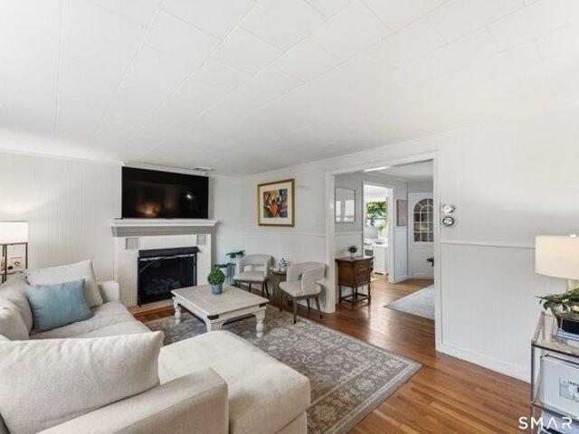 house with 3 bedroom, Hamden CT ES105233823