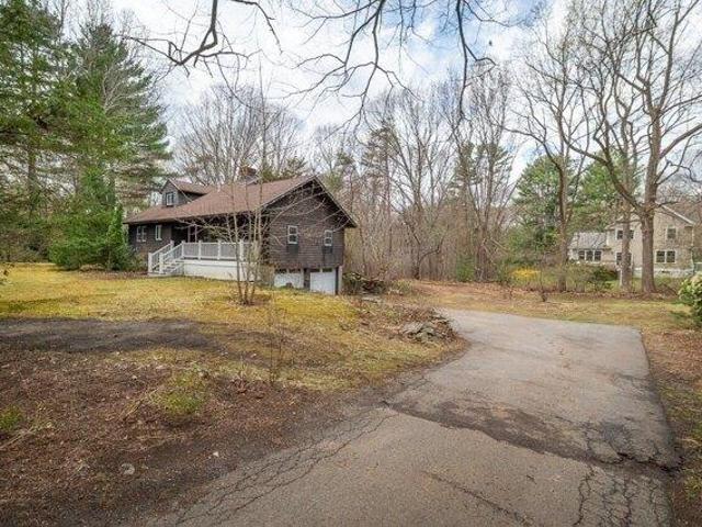 house with 3 bedroom, Hamilton MA DS102409278