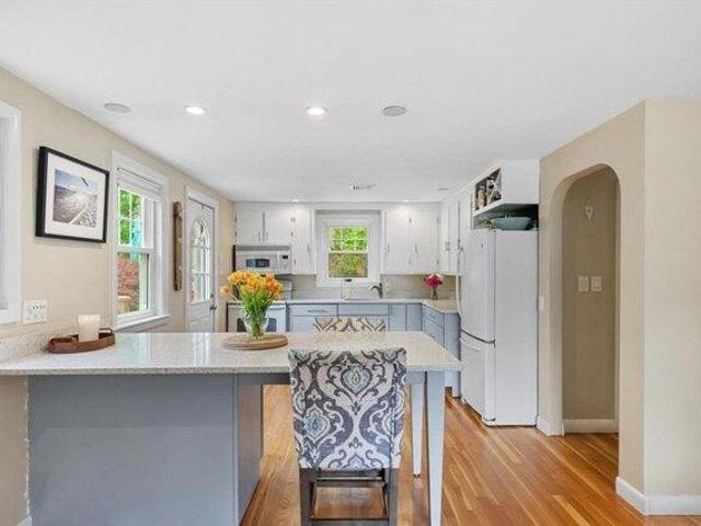 house with 3 bedroom, Hamilton MA ES103851731