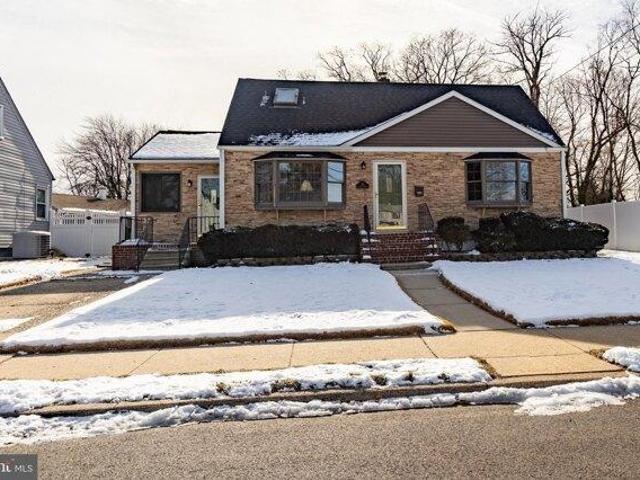 house with 3 bedroom, Hamilton NJ DLS101750613