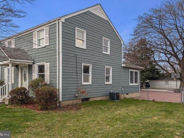 house with 3 bedroom, Hamilton NJ DLS101801720