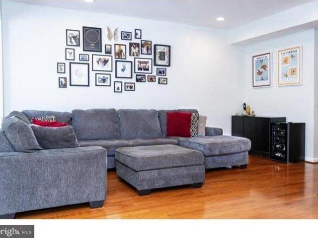 house with 3 bedroom, Hamilton NJ ES105156692