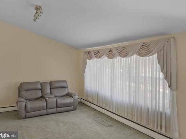 house with 3 bedroom, Hamilton NJ ES105190385