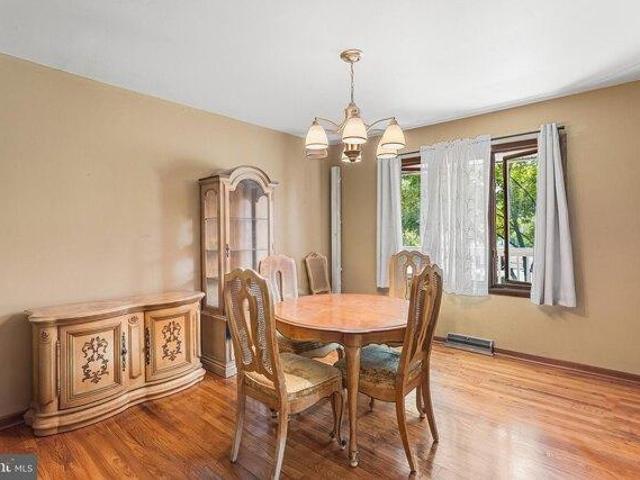 house with 3 bedroom, Hamilton NJ ES105208150