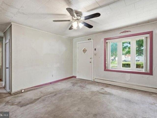 house with 3 bedroom, Hamilton NJ ES105208127
