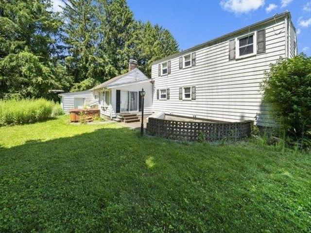 house with 3 bedroom, Hampden MA ES105081860