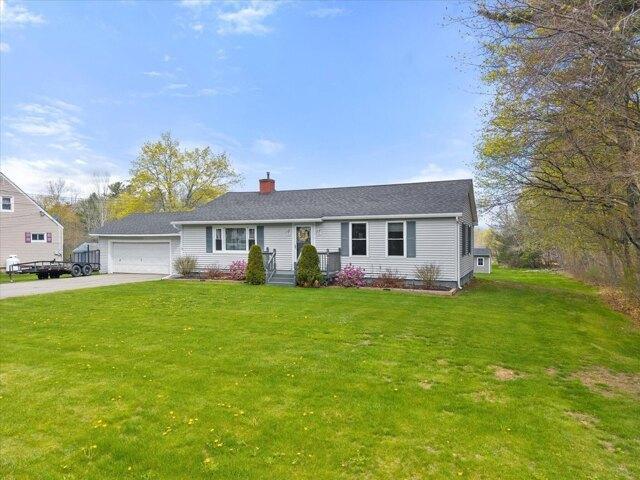 house with 3 bedroom, Hampden ME DLS102476887