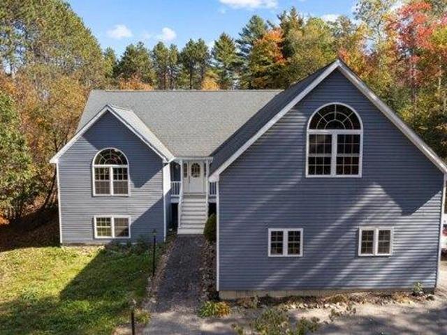 house with 3 bedroom, Hampden ME ES104079024