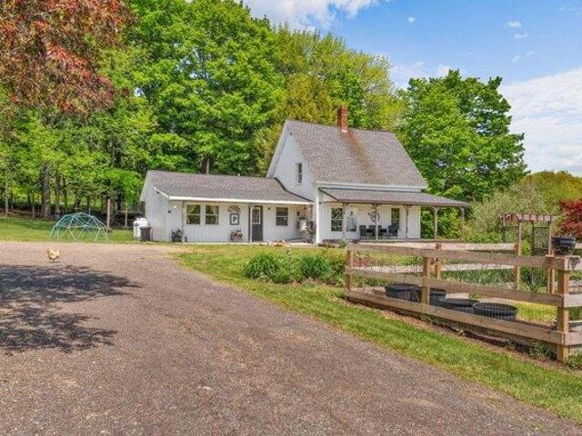 house with 3 bedroom, Hampden ME ES104607849