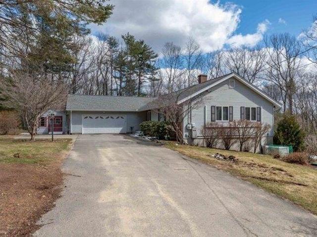 house with 3 bedroom, Hampstead NH DLS102409011