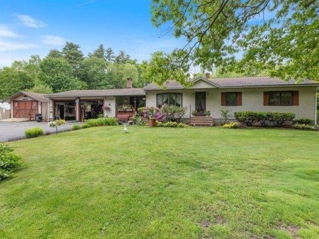 house with 3 bedroom, Hampstead NH DS103435744