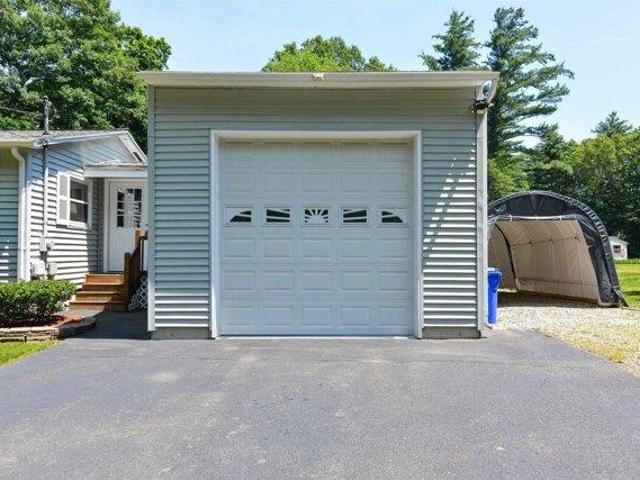 house with 3 bedroom, Hampstead NH DS104115193