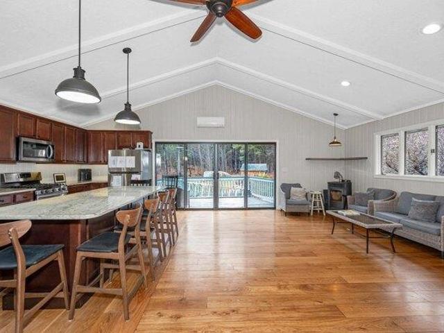 house with 3 bedroom, Hampstead NH ES103249631