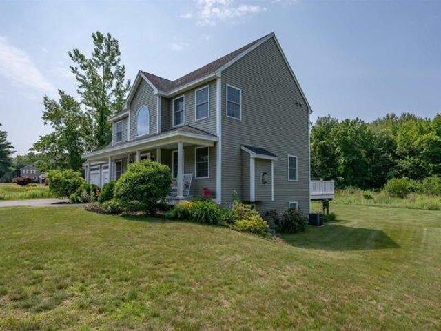 house with 3 bedroom, Hampstead NH ES104808399