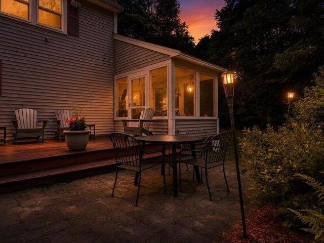 house with 3 bedroom, Hampstead NH ES104233769