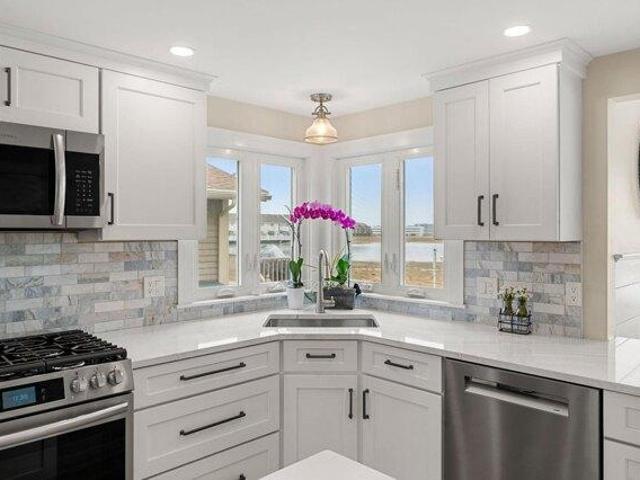 house with 3 bedroom, Hampton NH DLS102062963