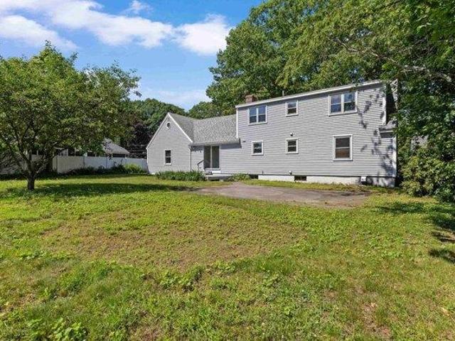 house with 3 bedroom, Hampton NH DS104115465