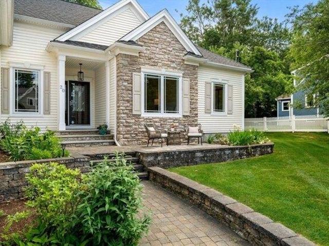 house with 3 bedroom, Hampton NH DS103442736