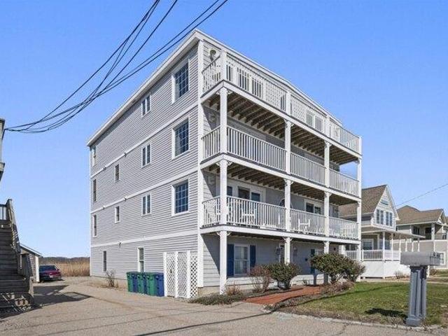 house with 3 bedroom, Hampton NH ES104115361