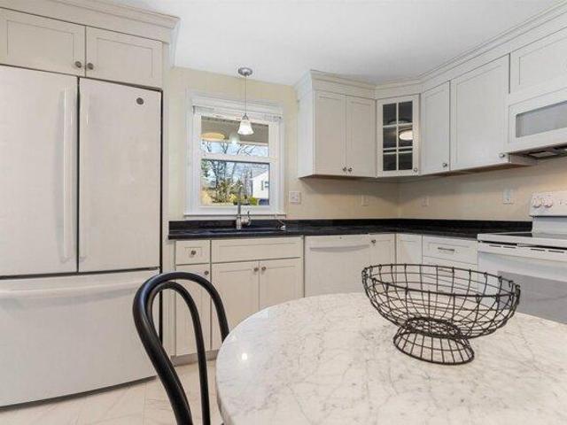 house with 3 bedroom, Hampton NH ES104513795