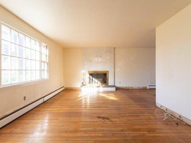 house with 3 bedroom, Hampton NH ES104604493