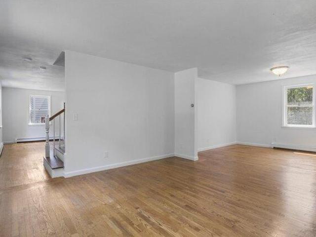 house with 3 bedroom, Hampton NH ES105141108