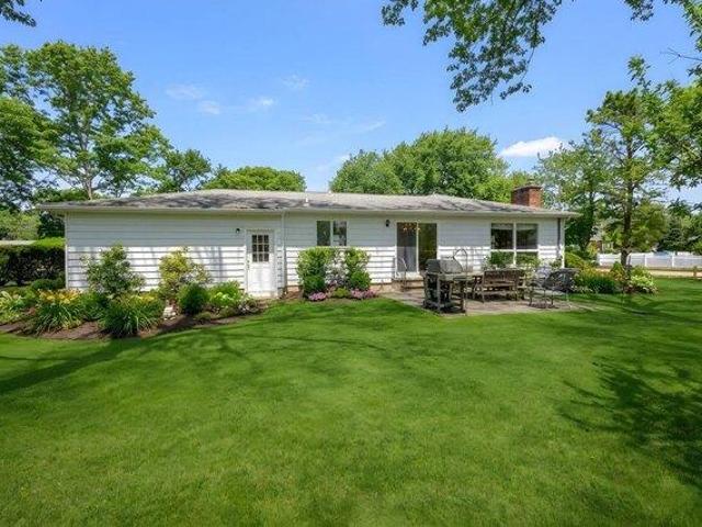 house with 3 bedroom, Hampton Bays NY DS103599881