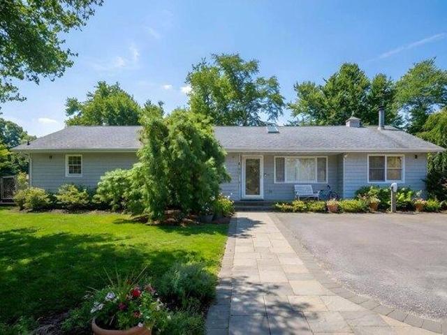 house with 3 bedroom, Hampton Bays NY DS103601244