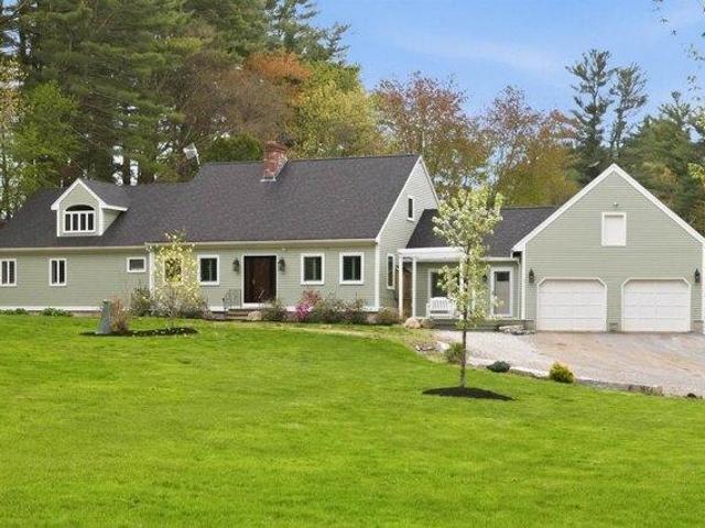 house with 3 bedroom, Hampton Falls NH ES104443757