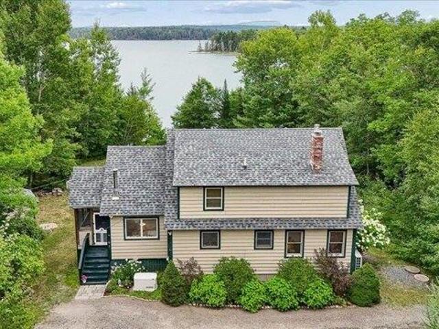 house with 3 bedroom, Hancock ME ES105127307