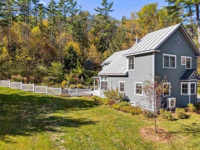 house with 3 bedroom, Hanover NH ES103037304