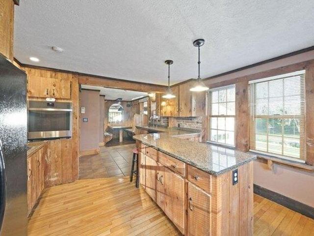 house with 3 bedroom, Hanson MA DLS102961429