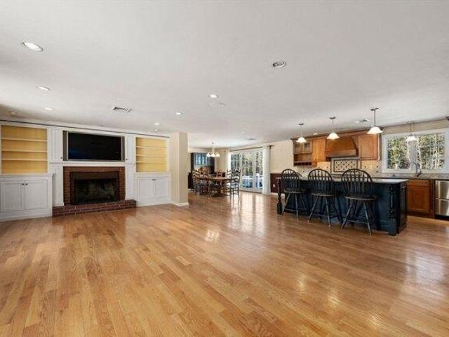 house with 3 bedroom, Hanson MA DLS103099479
