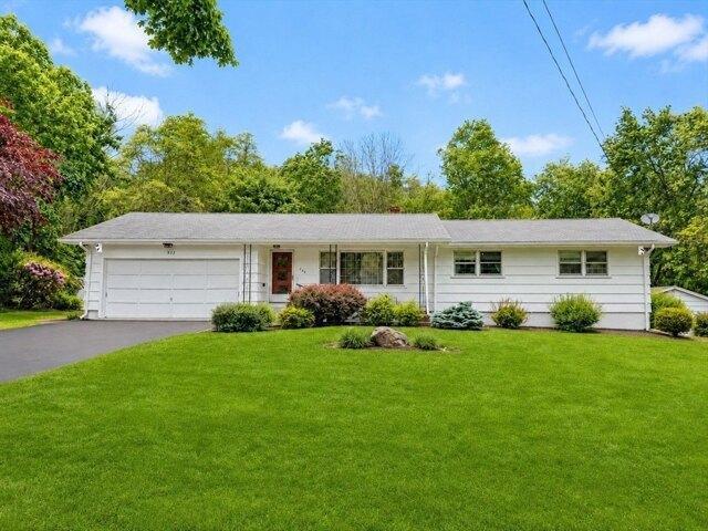 house with 3 bedroom, Hanson MA DS103249764