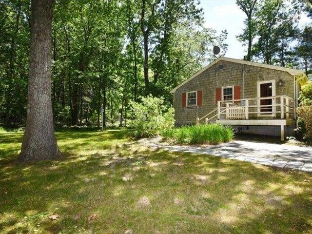 house with 3 bedroom, Hanson MA ES105114296