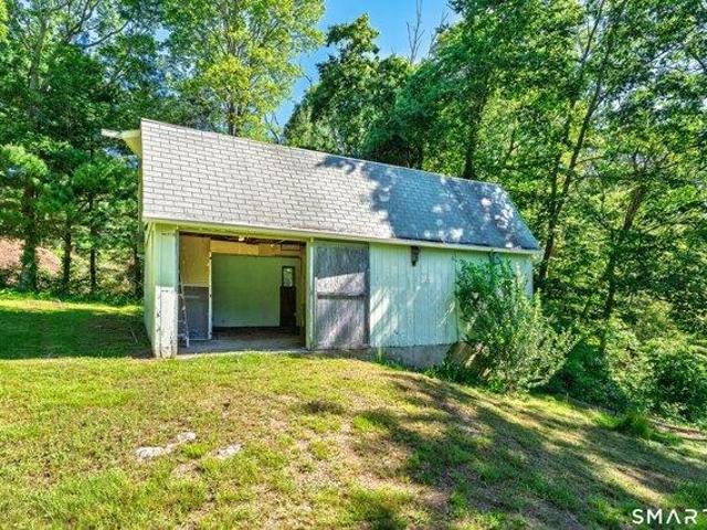 house with 3 bedroom, Haddam CT ES104810262