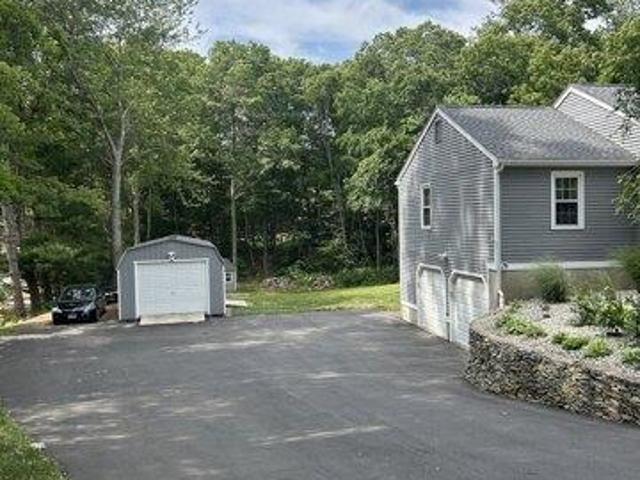 house with 3 bedroom, Haddam CT ES104232468