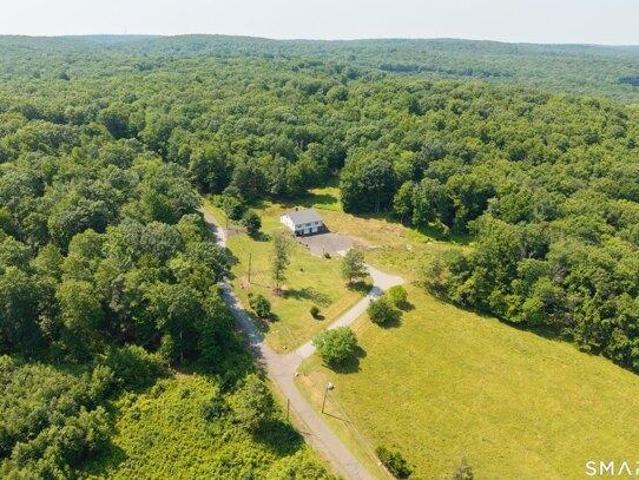 house with 3 bedroom, Haddam CT ES105115067