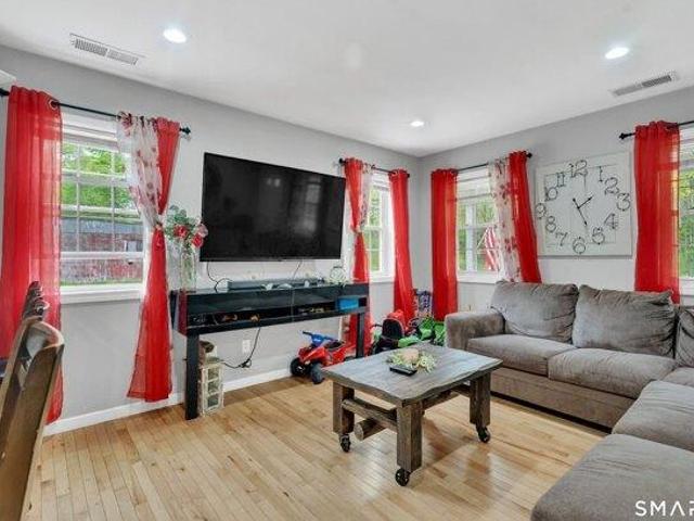 house with 3 bedroom, Haddam CT ES105144785