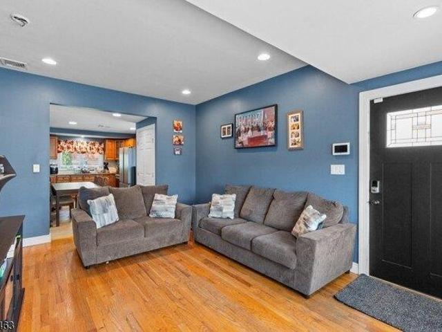 house with 3 bedroom, Haledon NJ ES104720020