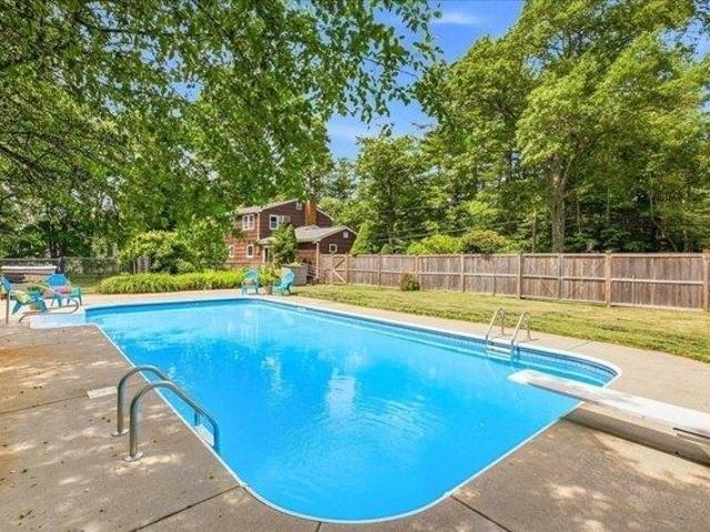 house with 3 bedroom, Halifax MA DS104075370