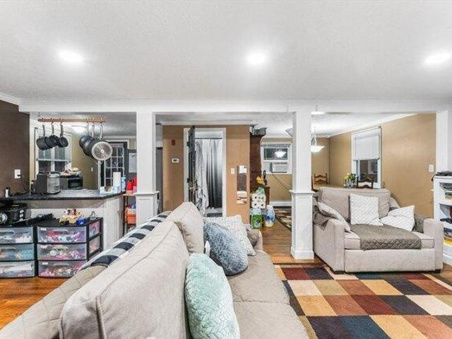 house with 3 bedroom, Halifax MA ES104514338