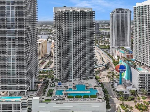 house with 3 bedroom, Hallandale Beach Fl FL DS102588169