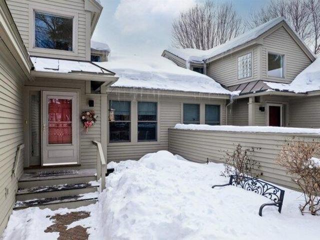 house with 3 bedroom, Hartford VT DLS102158738