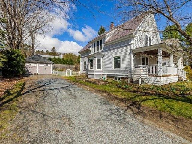 house with 3 bedroom, Hartford VT DS102346661